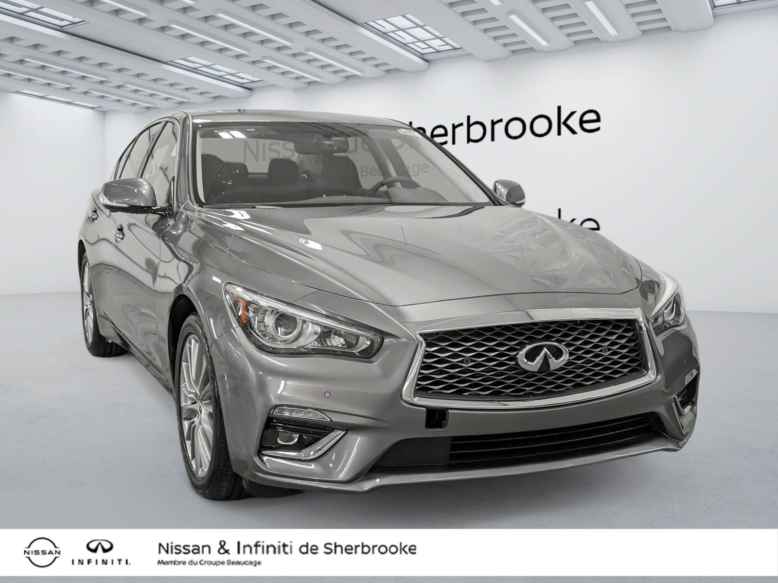 Used 2024 Infiniti Q50 with 10 km for sale at Otogo